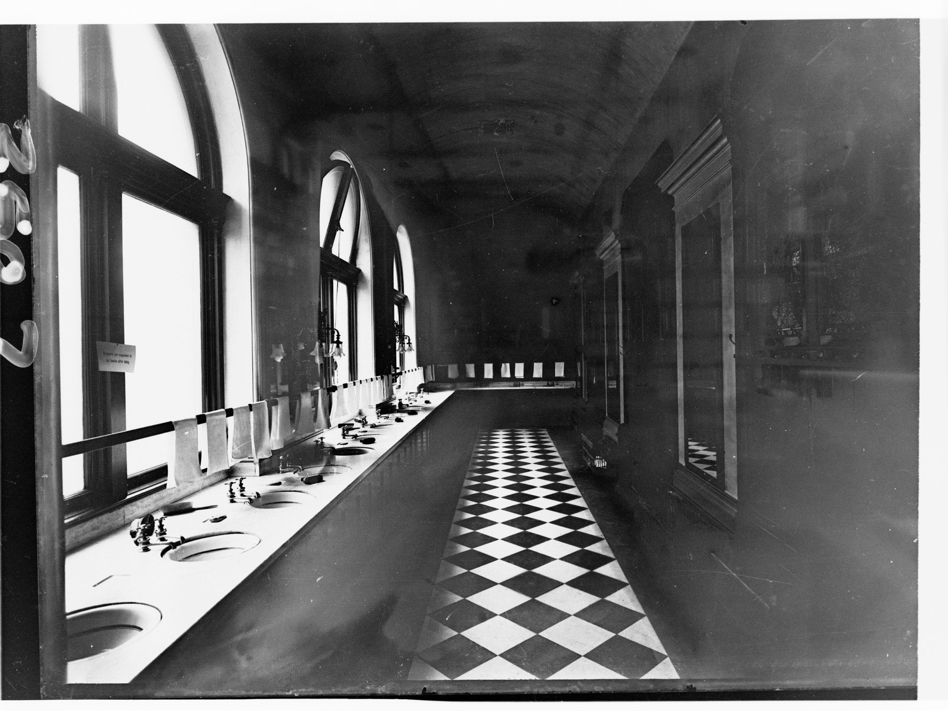 How Public Bathrooms Have Changed Over Time