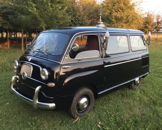 17 Hearses From History That Are The Epitome Of Old-School Cool