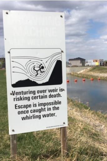 27 Terrifying Safety Signs That Left Us Wondering What Actually Happened