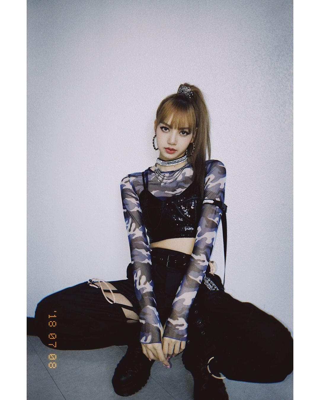 28 Blackpink Lisa Outfits That Blew Us Away
