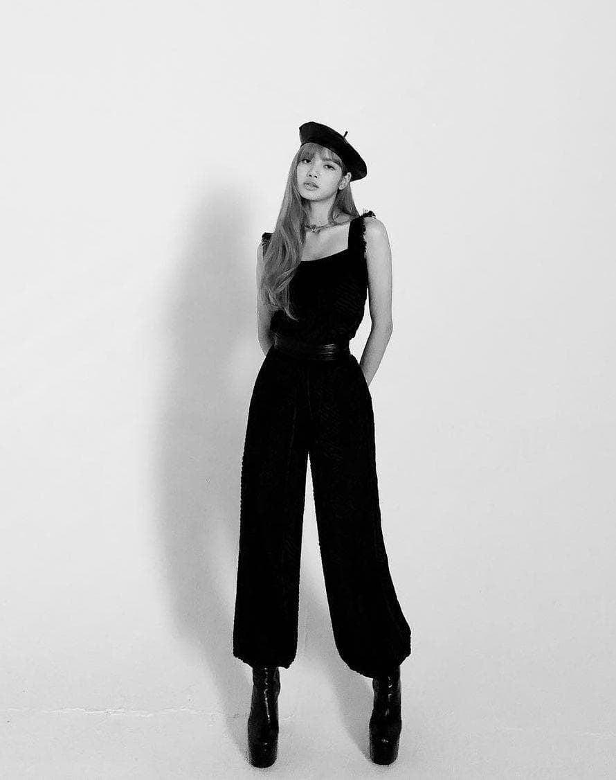 28 Blackpink Lisa Outfits That Blew Us Away