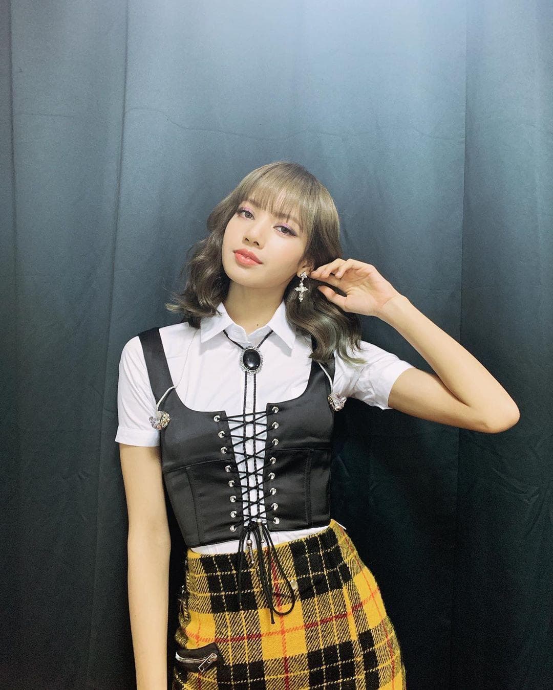 28 Blackpink Lisa Outfits That Blew Us Away