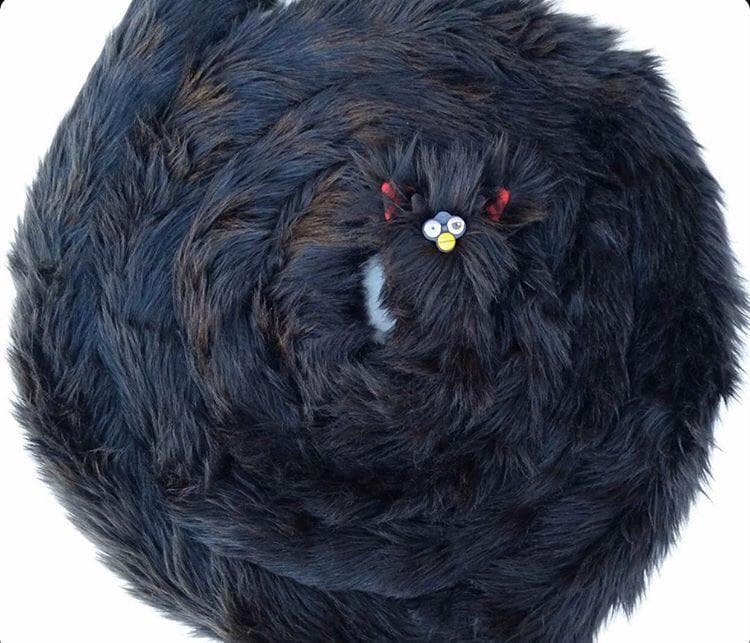 16 Creepy Pictures of Long Furby Toys