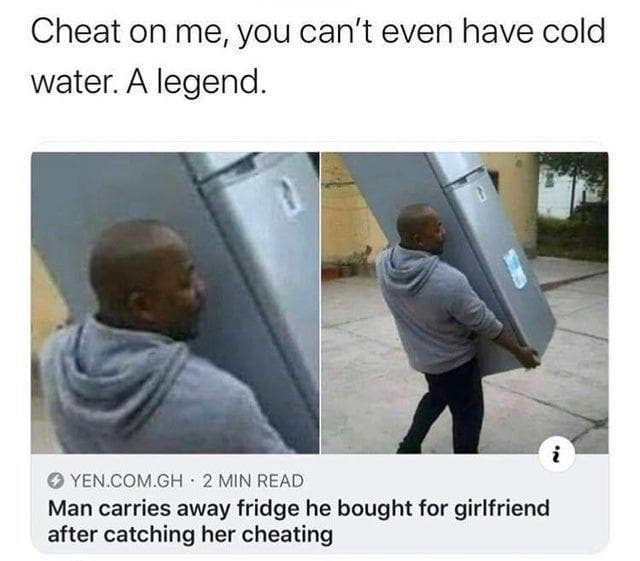 30 Relatable Memes For People Who Drink A Lot Of Water