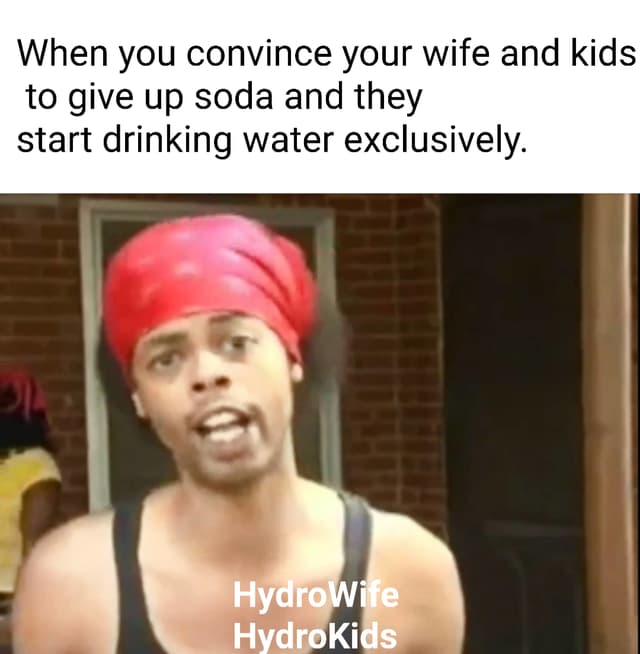 30 Relatable Memes For People Who Drink A Lot Of Water