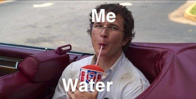 30 Relatable Memes For People Who Drink A Lot Of Water