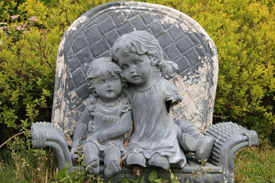 25 Creepy Backyard Discoveries That Made Us Say, 'Yikes!'