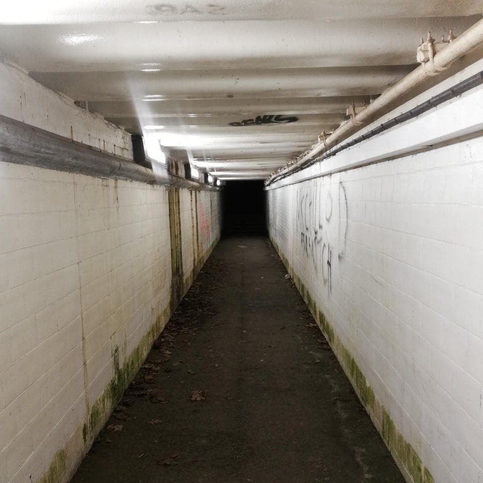 The Scariest Pictures From The Backrooms, The Internet's Labyrinthian ...