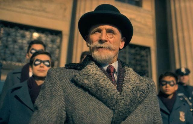 ‘The Umbrella Academy:' Wardrobe Secrets & Character Details