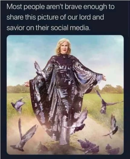 Moira Memes That Prove She Is The MVP Of 'Schitt's Creek'