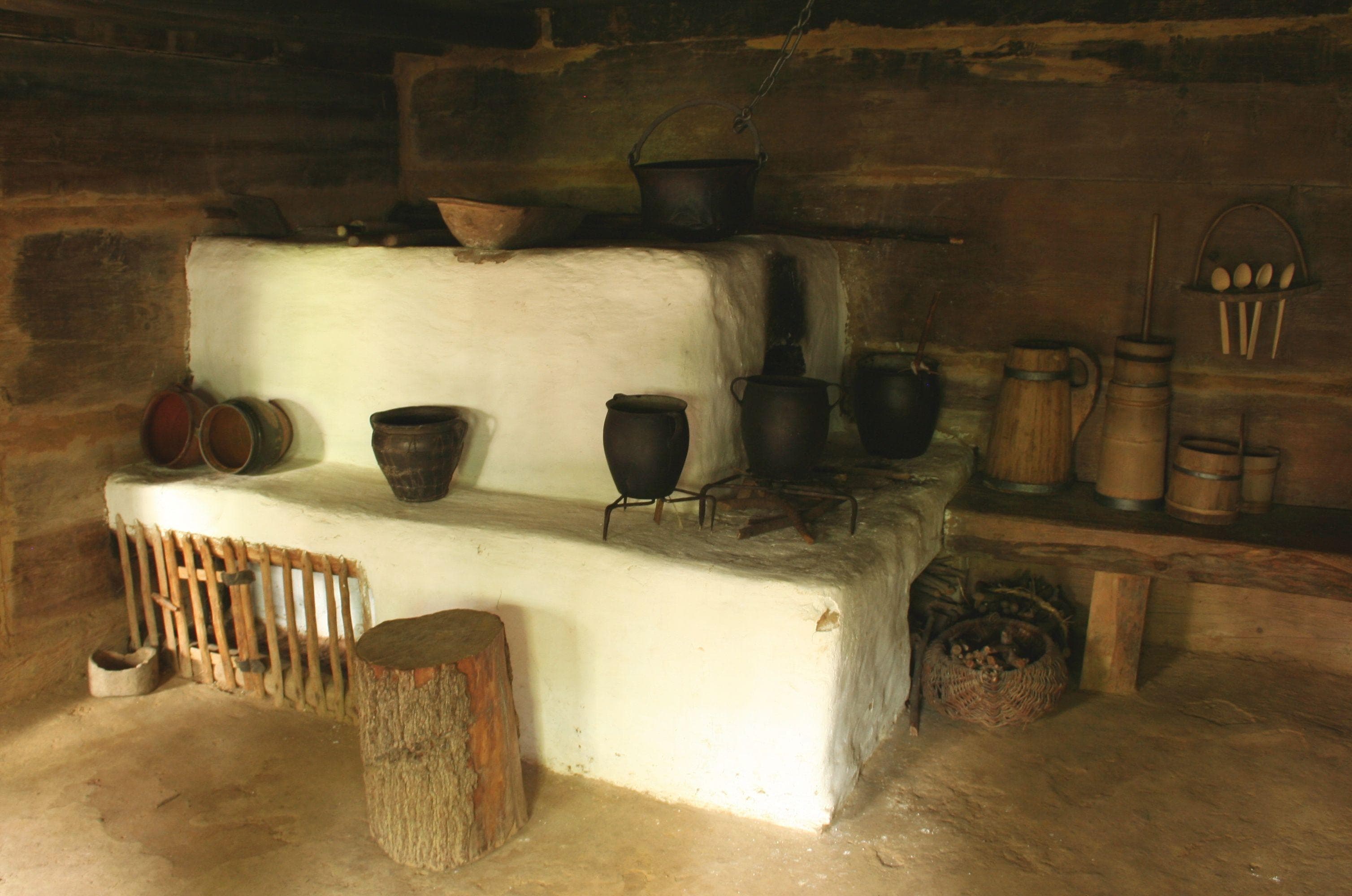 Lavish Kitchens Throughout History That Made Us Say 'Whoa'