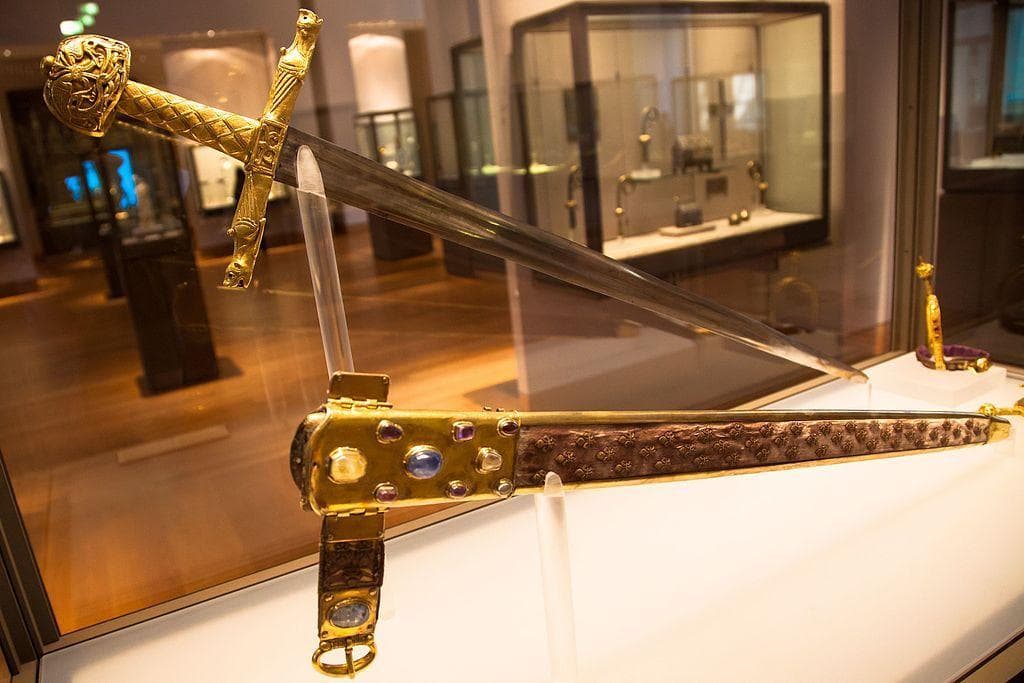Historical Weapons That Were Actually Pieces Of Art