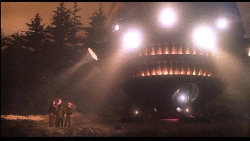 'E.T.: The Extra-Terrestrial' Behind-The-Scenes Stories And Details