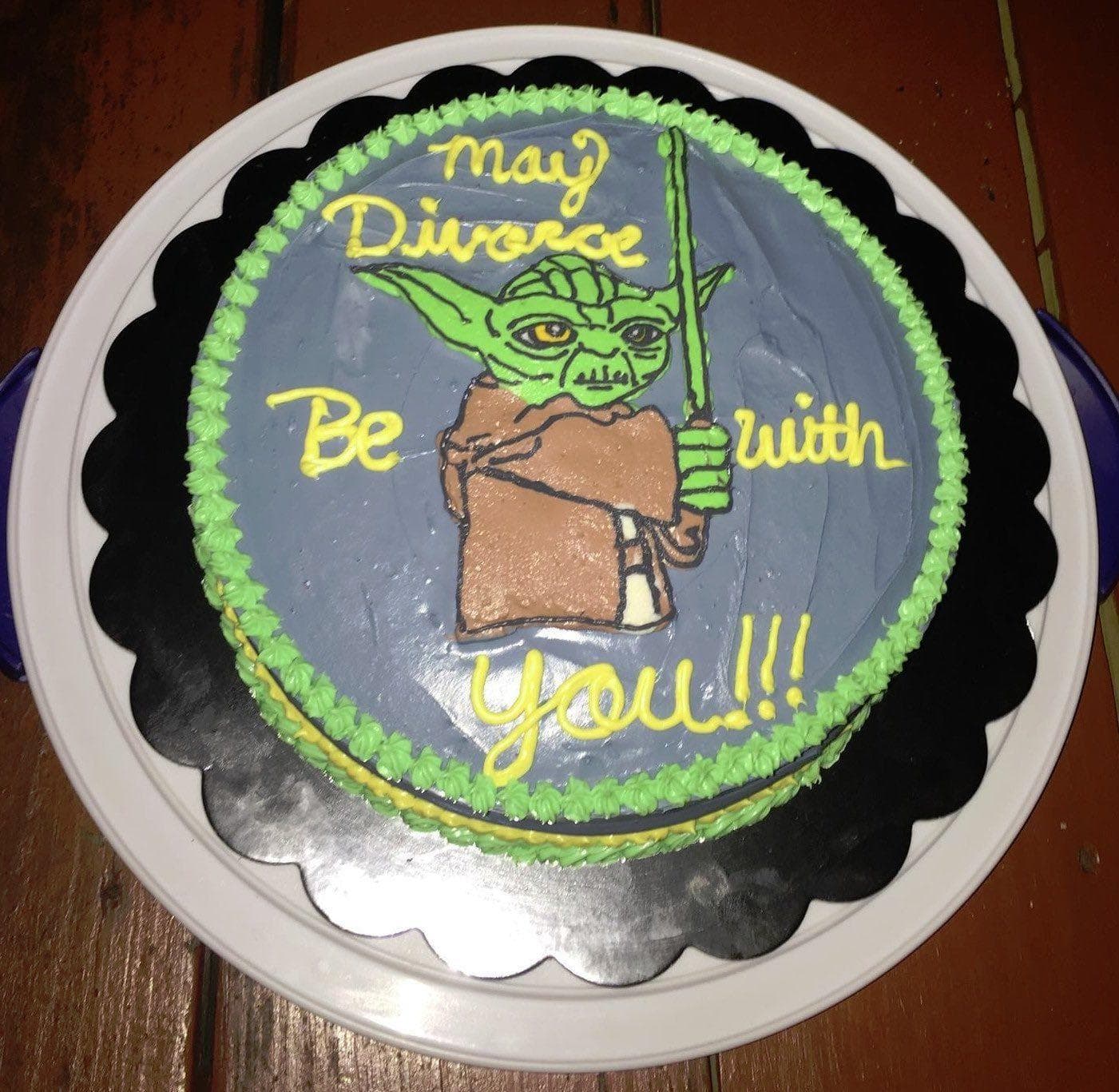 20 Of The Best Messages Written On Cakes That We Can't Stop Laughing At