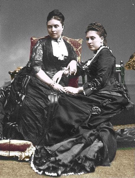 15 Colorized Photos Of Historical Royals