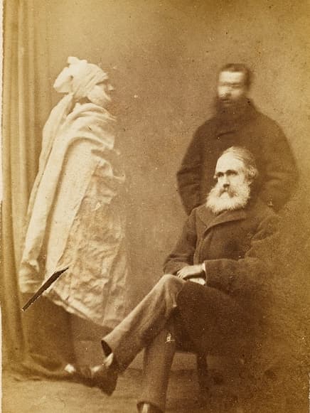 17 Creepy Examples of Victorian Spirit Photography