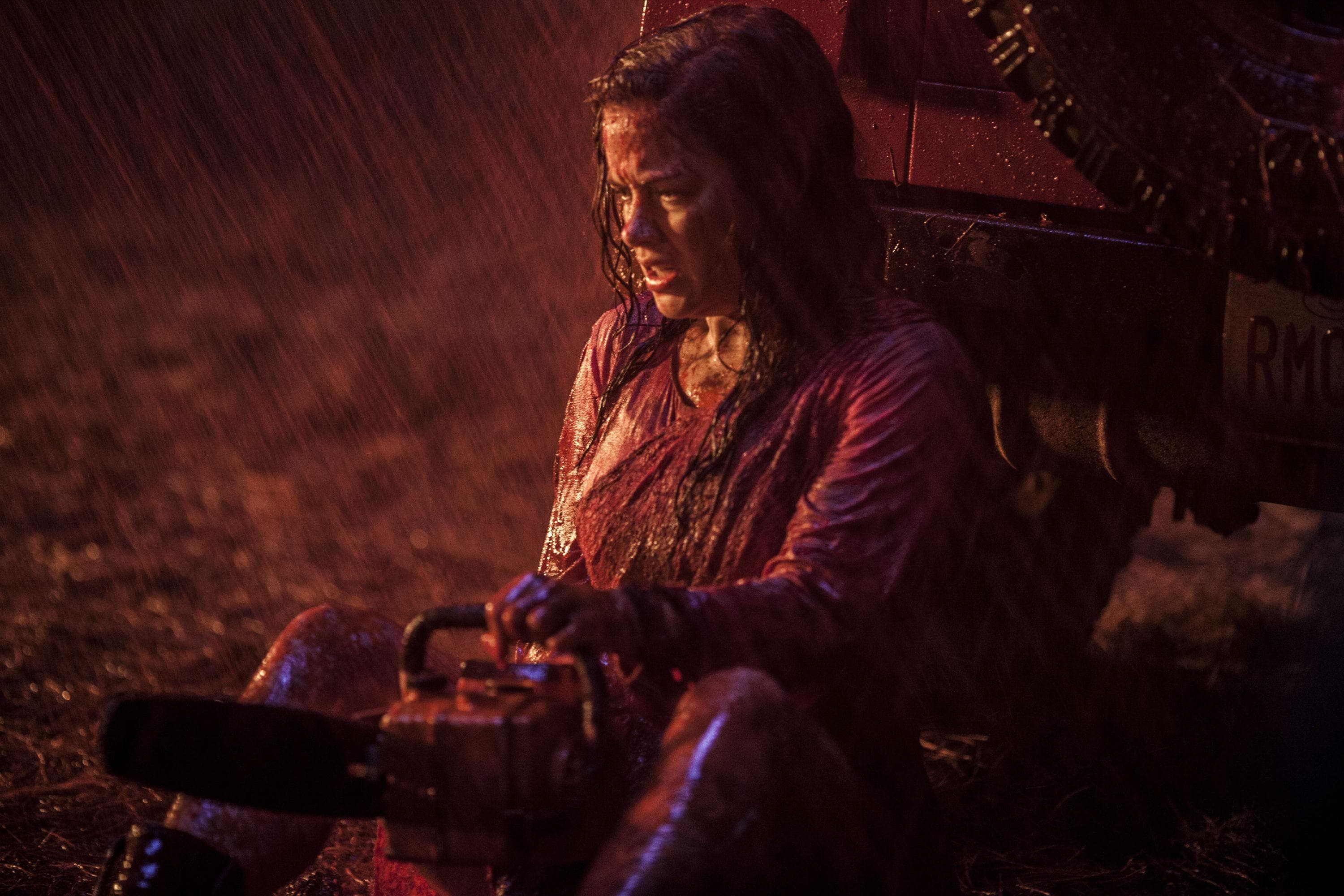 'Evil Dead' Dark Behind The Scenes Details