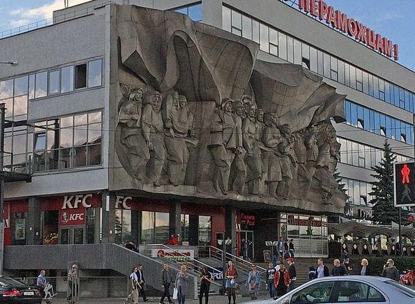 31 Pictures Of Repurposed Buildings That Made Us Say 'Whoa'