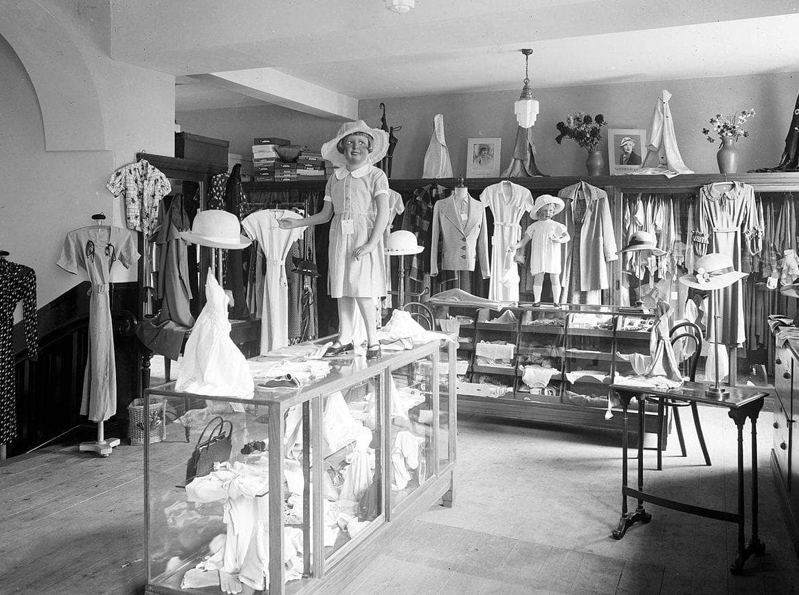 Photos Of Everyday Things You Won't Believe Were Around In The '30s