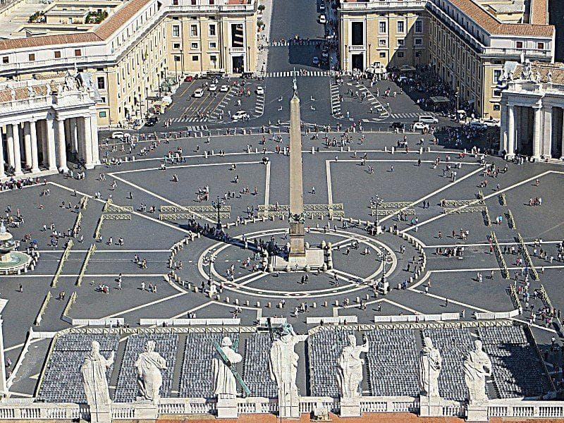 14 Facts About The Vatican That Made Us Say 'Really?'