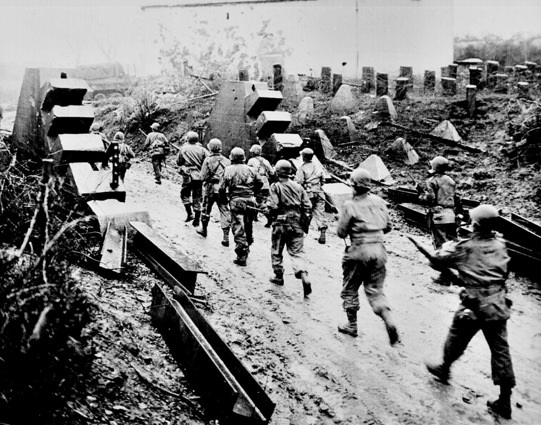 Facts About Dr. Joe Medicine Crow, Who Became The Last Crow War Chief ...