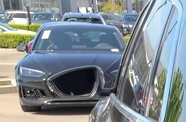 26 Perplexing Photos We Found This Month That Were Taken From Confusing ...