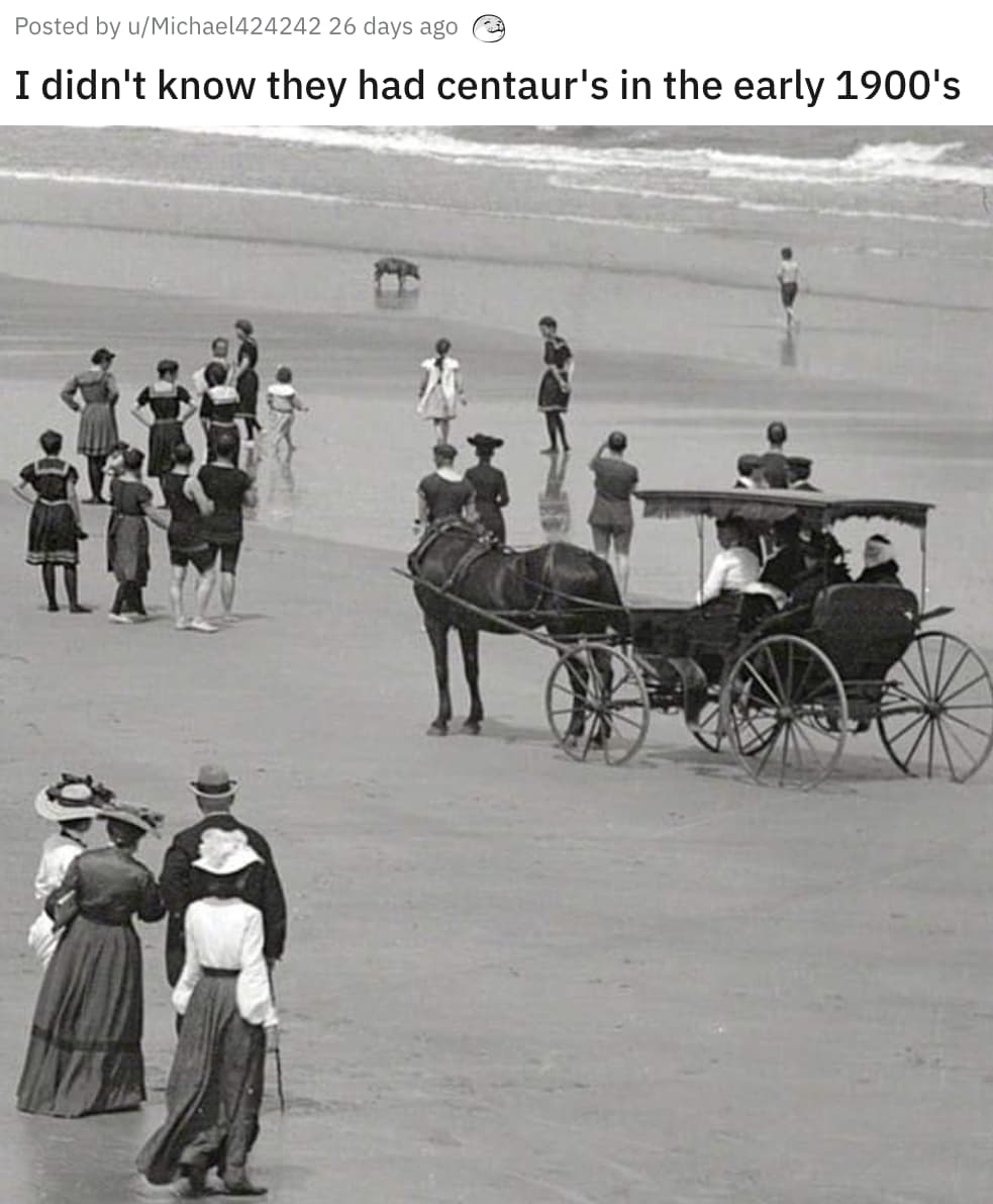 26 Perplexing Photos We Found This Month That Were Taken From Confusing ...