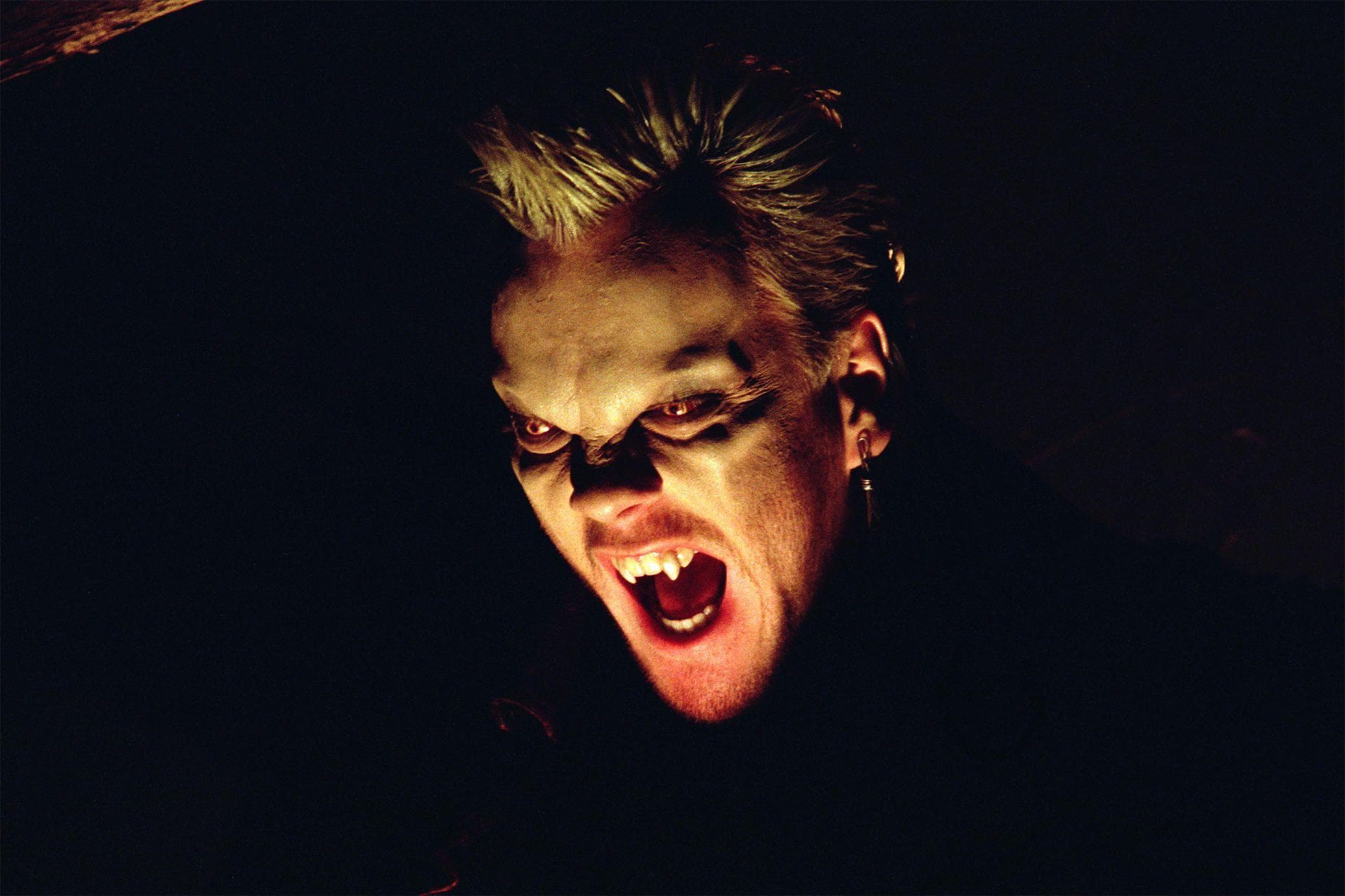 Behind-The-Scenes Details From ‘The Lost Boys'