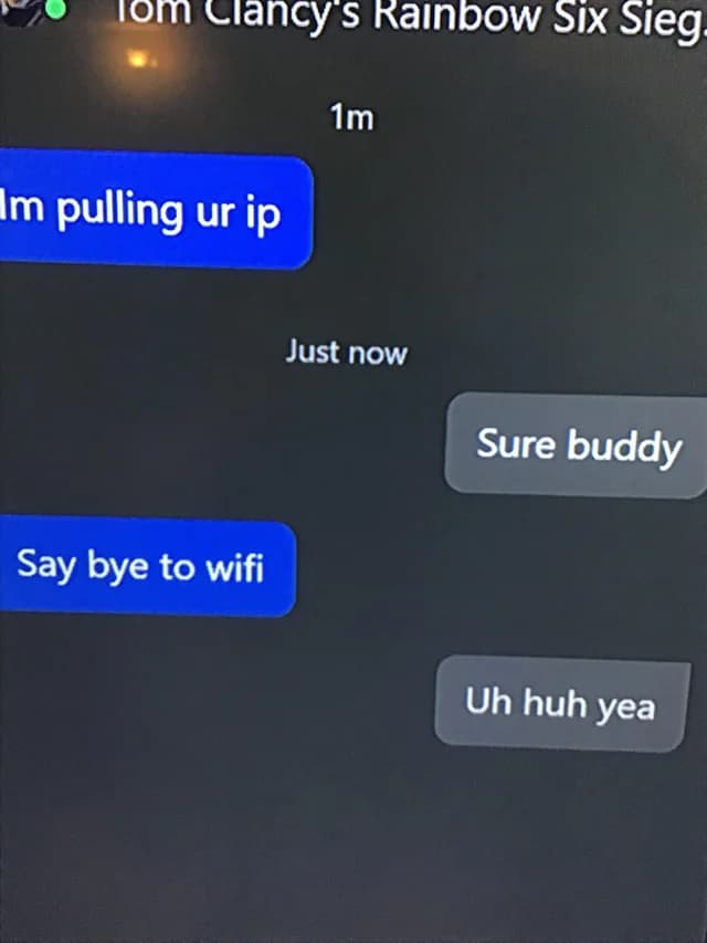 27 Cringey But Funny DMs That People Actually Sent When Playing Xbox Live