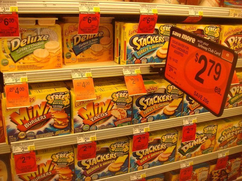 Facts About Snacks From The '90s That Made Us Want To Go Back In Time