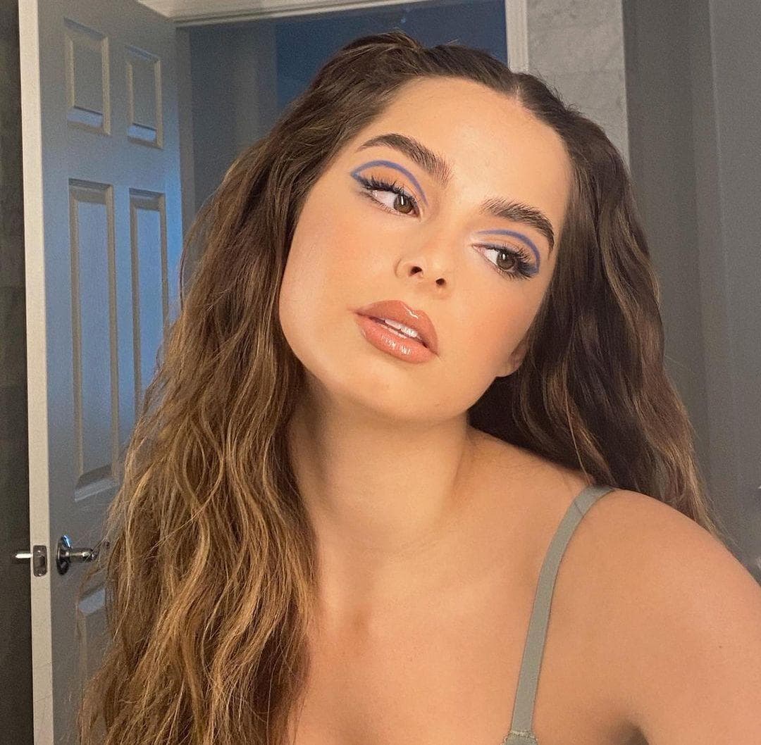 The Best Addison Rae Hair Looks, Ranked By Fans