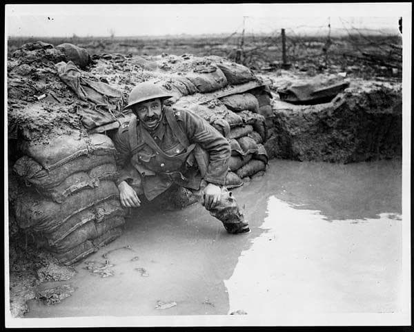 Photos From The Trenches Of WWI That Show What They Were Really Like