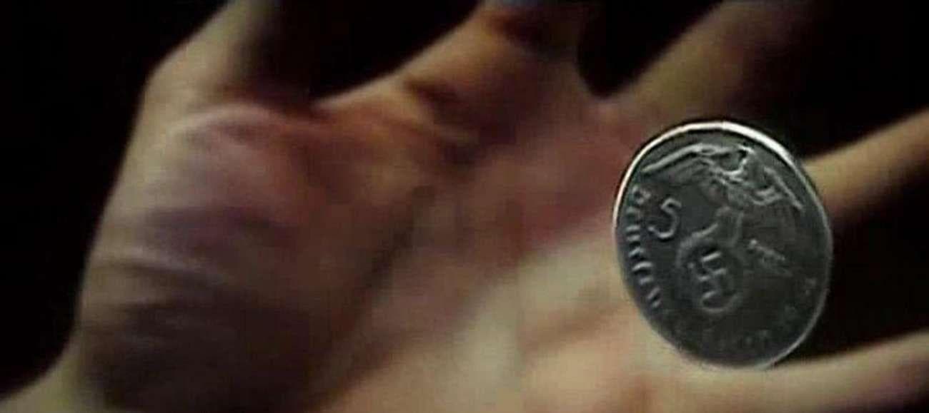 Small Costume And Prop Details From X-Men Movies That Demand A Rewatch