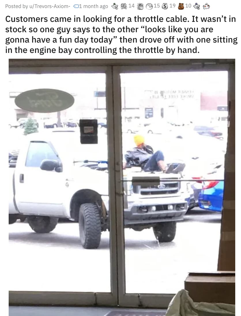 16 Weird Things People Have Seen On The Road That We Can't Stop ...