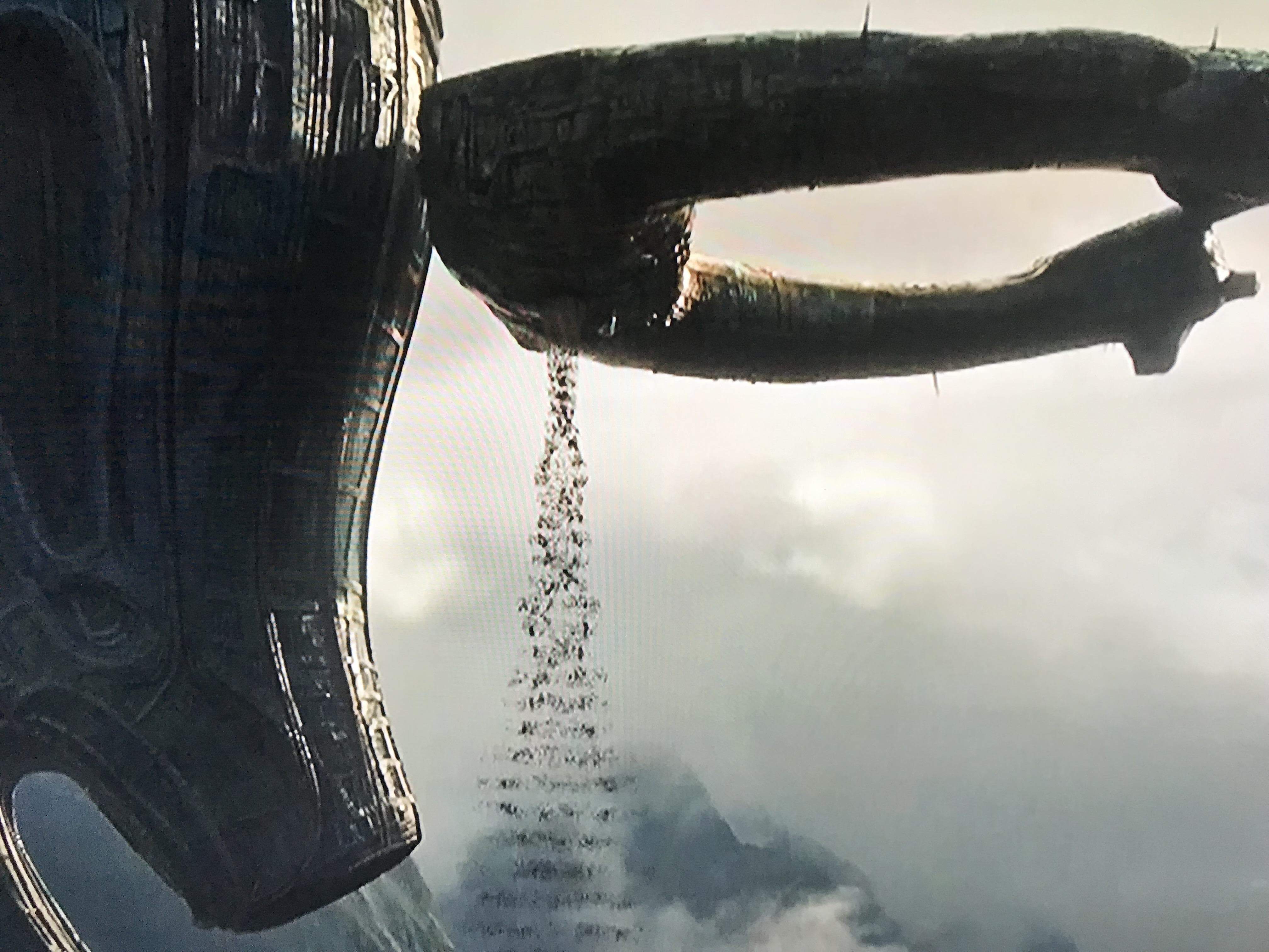 Small Details In Sci-Fi Horror Movies That Fans Noticed