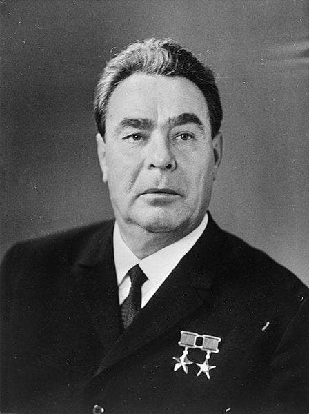 The Reasons Why The Soviet Union Collapsed So Suddenly