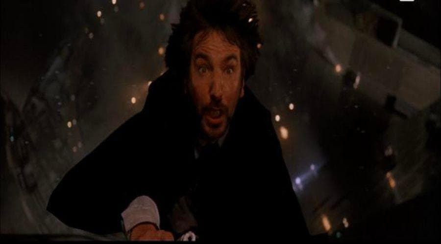 Small Details In Famous Death Scenes That Fans Noticed