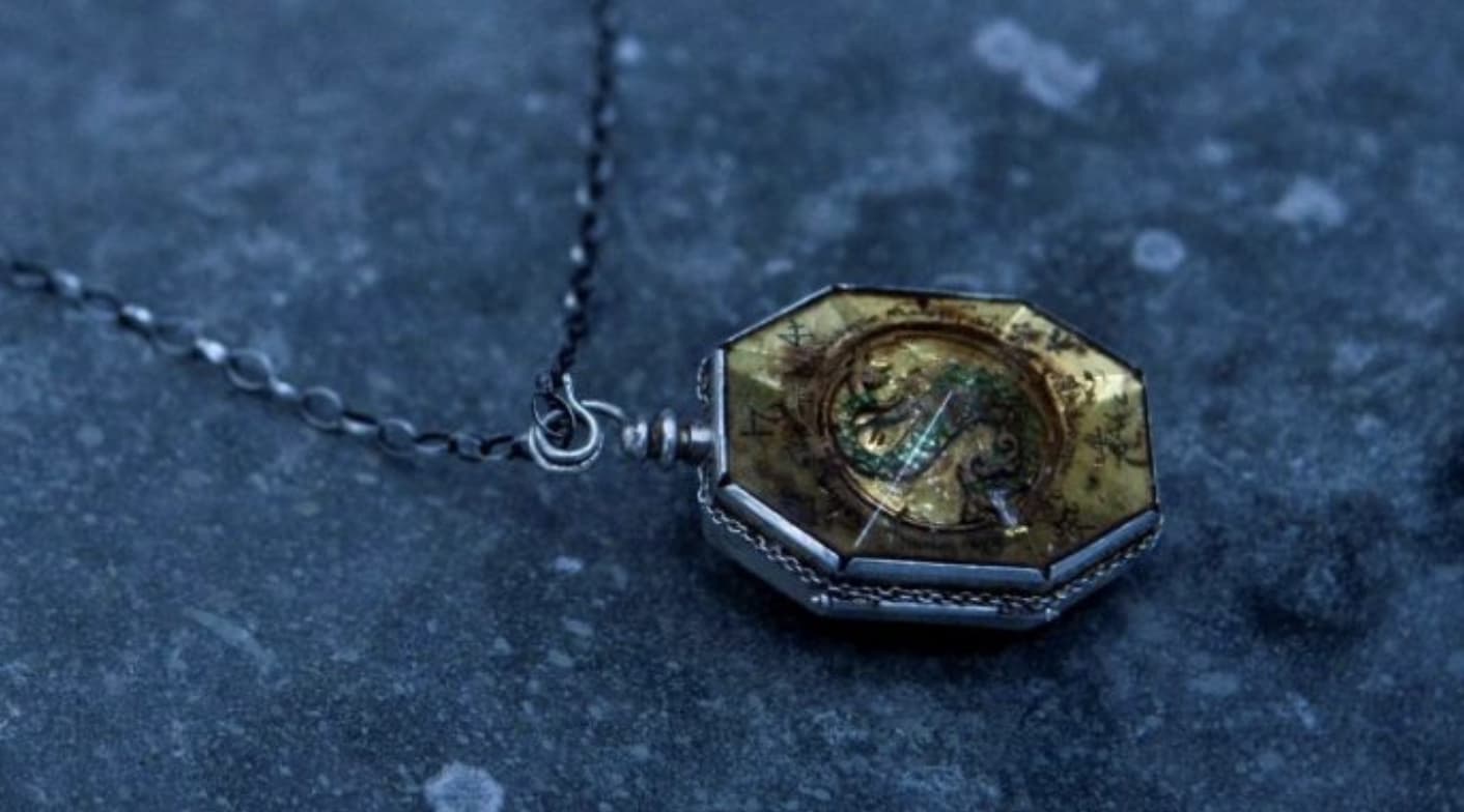 A Complete Timeline Of Horcruxes