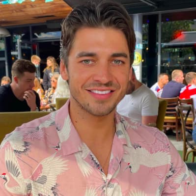 50+ Hottest Men Of Reality TV In 2022