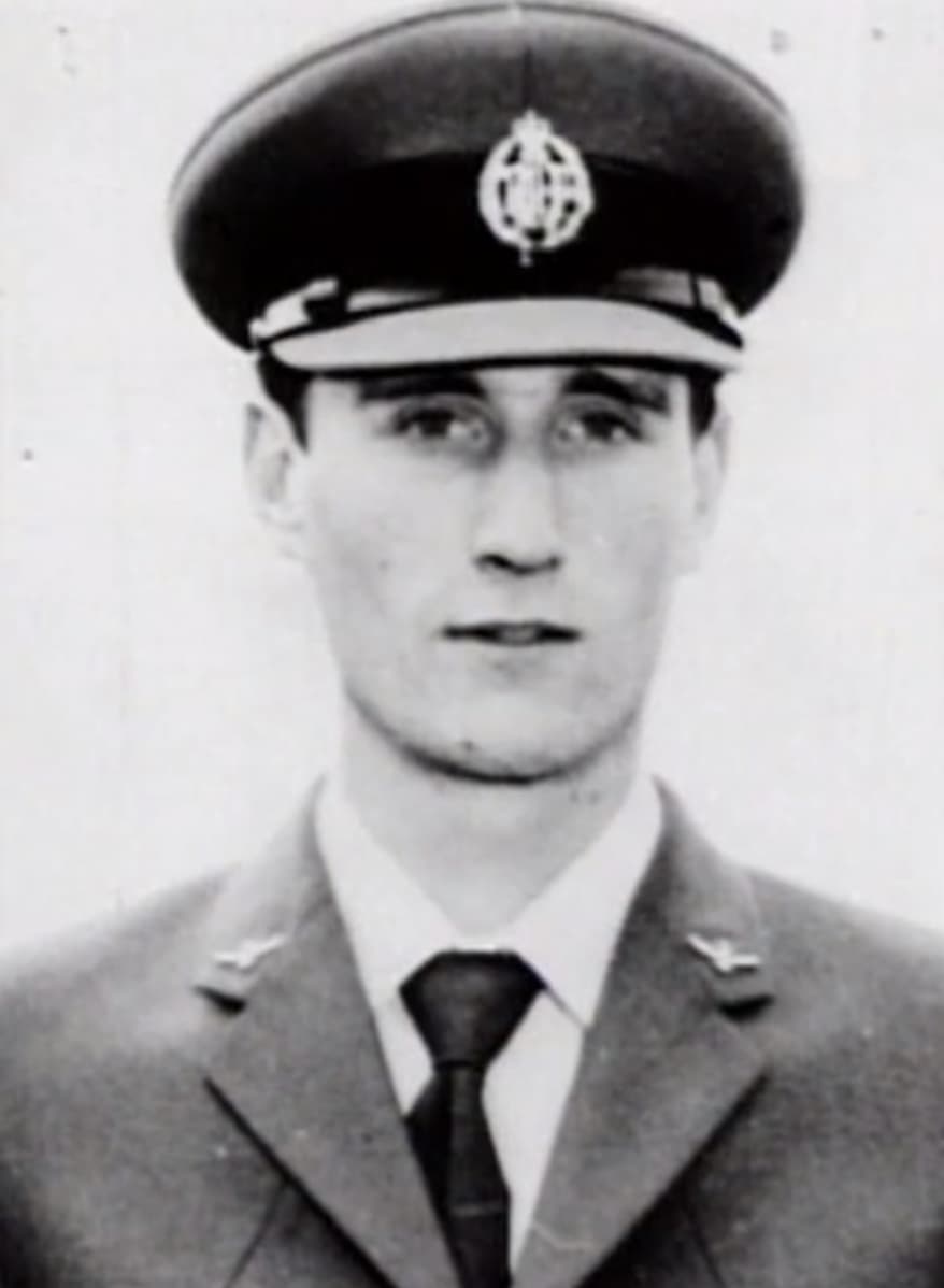 Did Pilot Frederick Valentich See A UFO Before He Mysteriously Disappeared?