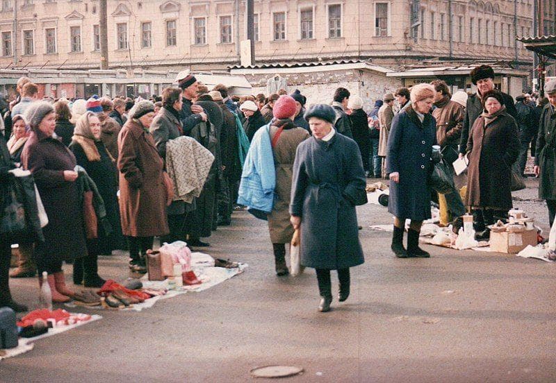 What Really Happened Right After The Collapse Of The USSR
