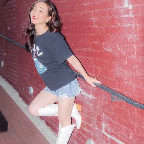 The 20+ Best Asian Female Stand Up Comedians Of 2026, Ranked