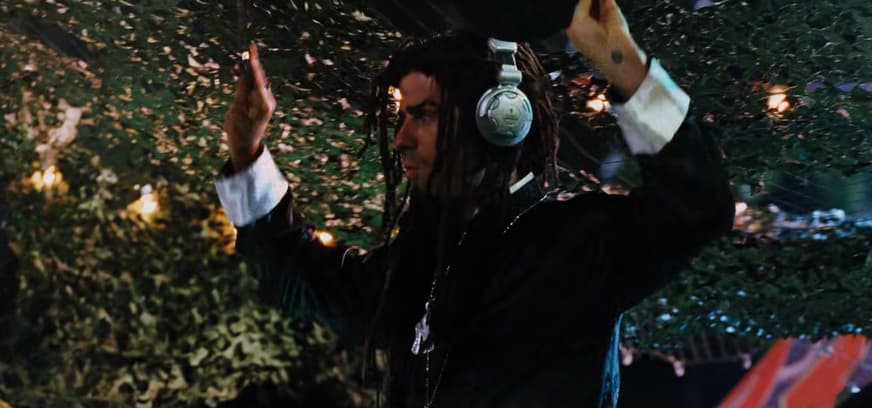 Small Details Fans Spotted In Military Comedies That Have Us Falling In ...