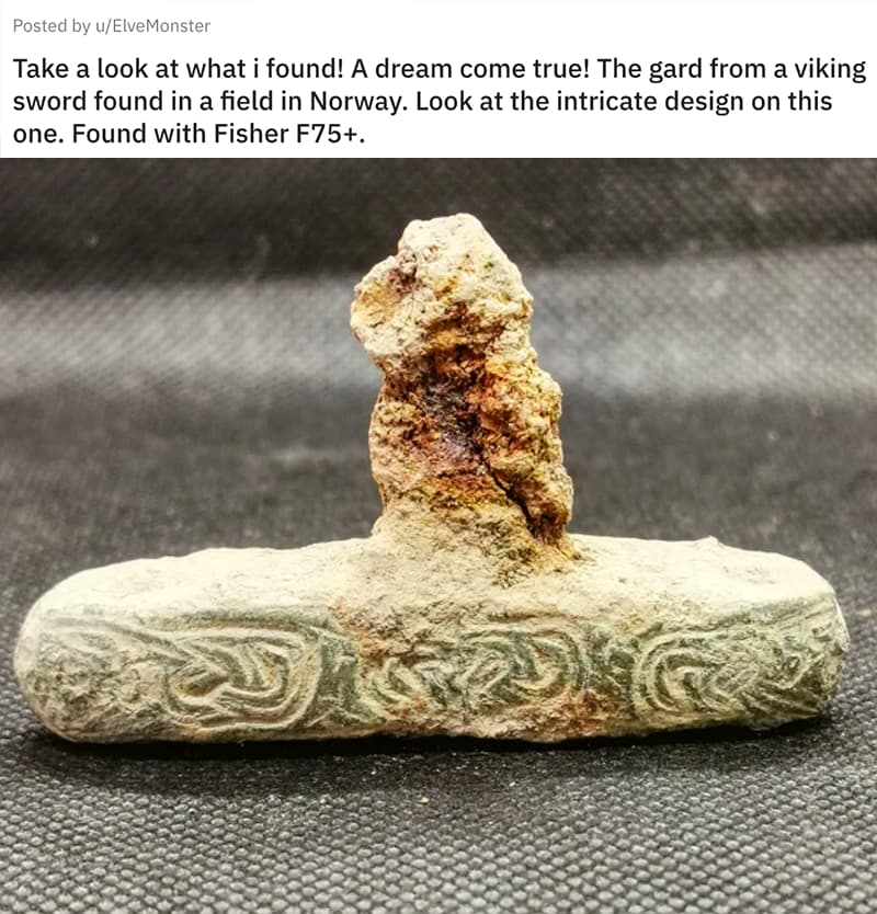 Metal Detector Enthusiasts Share The Weirdest 'Treasures' They Have ...