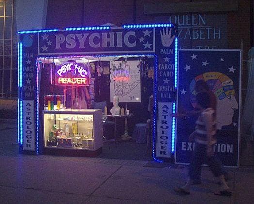 Weird Facts About The Psychic And Medium Industry
