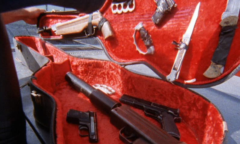 Small But Clever Details From Early '90s Movies That Demand A Rewatch