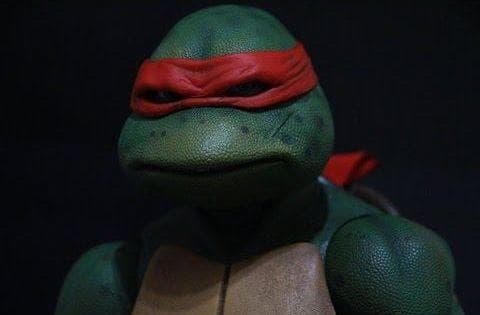 15 Small Details Fans Noticed In '90s Superhero Movies That Pack Quite ...