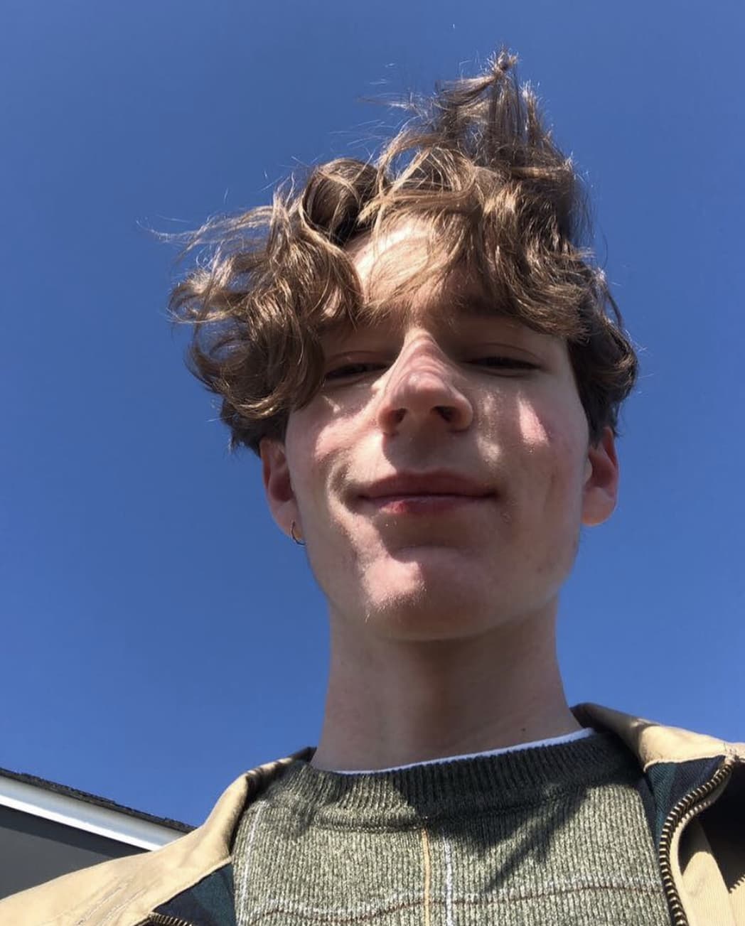 Billie Eilish Loves And Hookups