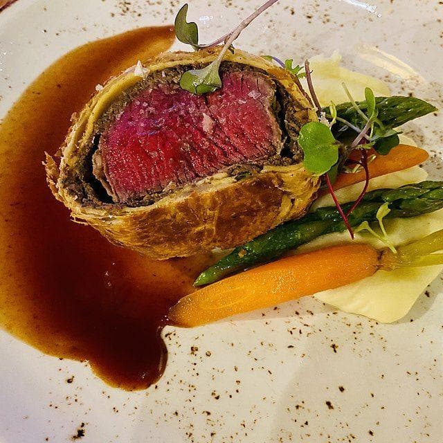 Ranker Readers Are Sharing The Most Expensive Meals They’ve Paid For