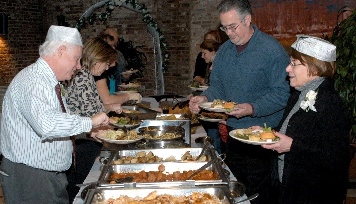Weird History Readers Share Their Most Memorable Buffet Experiences